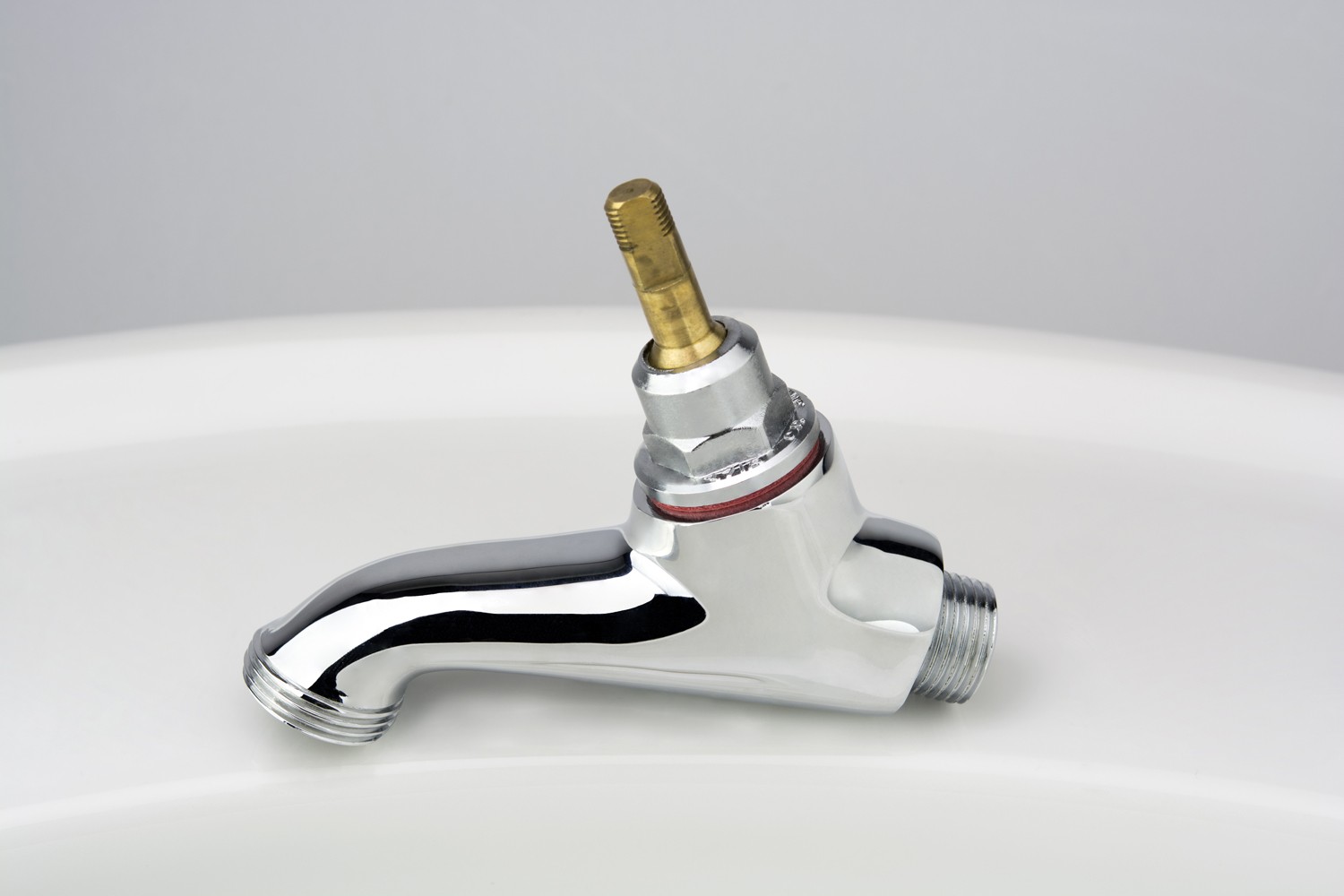 CB | Upswept Bibcock with Male Inlet and Male Screw Nose (without Head ...