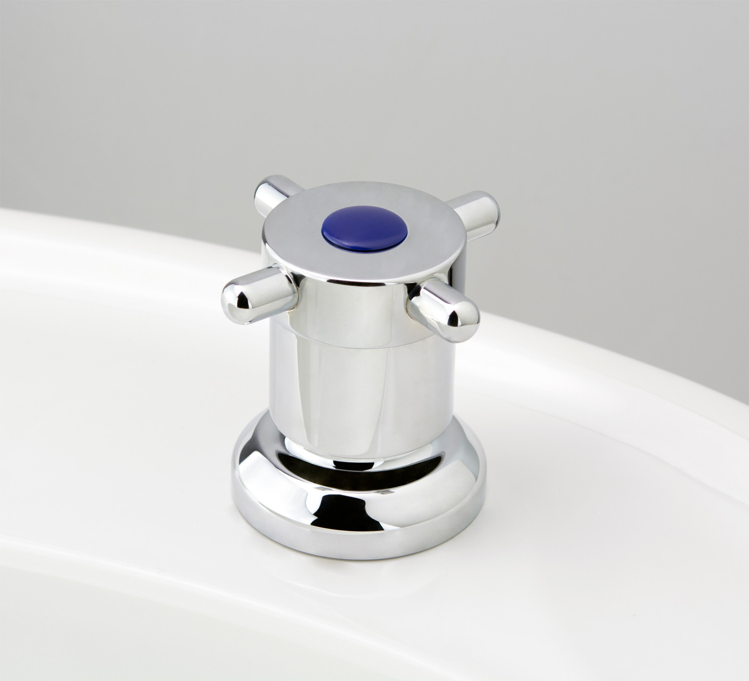 CB | Torrens Capstan Forward Bowl Sink Set Top Assembly - Torrens ...