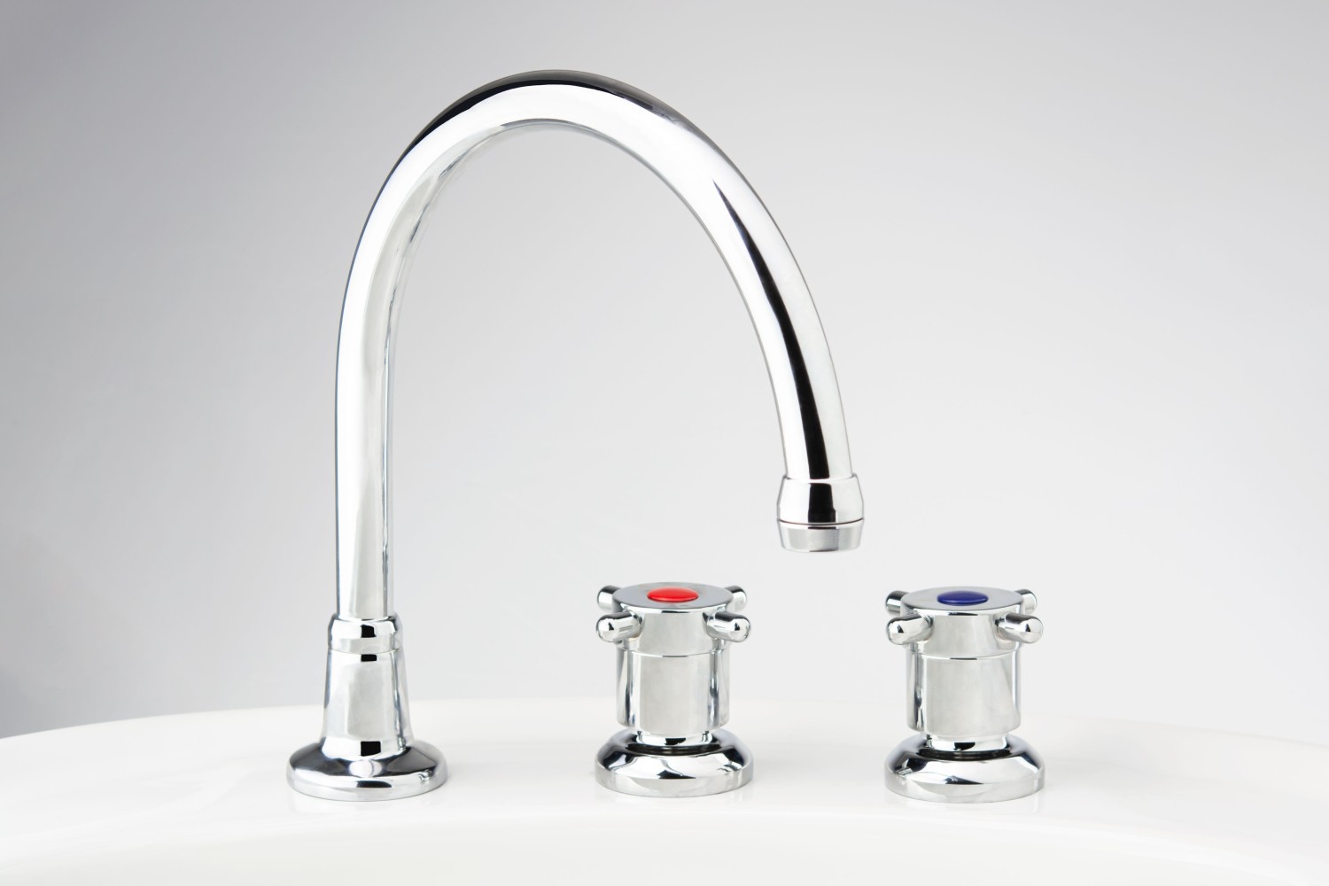 CB | Torrens Capstan Hostess Sink Set with Swivel Gooseneck Outlet ...