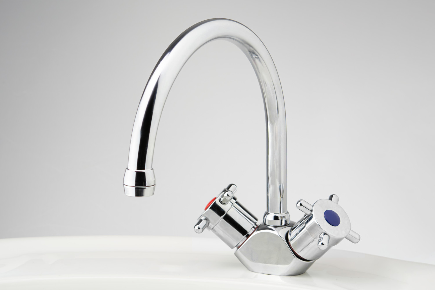 CB | Torrens Capstan Sink Duo Mixer with Swivel Gooseneck Outlet - Hob ...