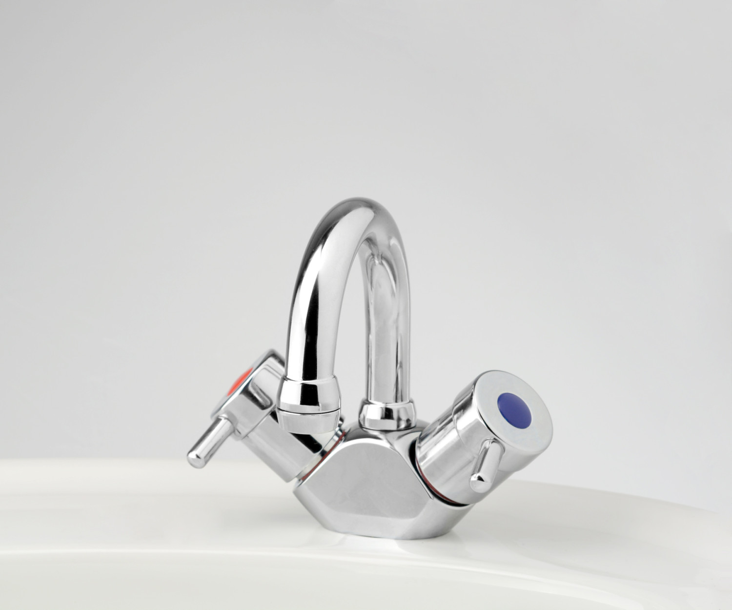 CB | Torrens Lever Basin Duo Mixer with Swivel Gooseneck Outlet - Hob ...