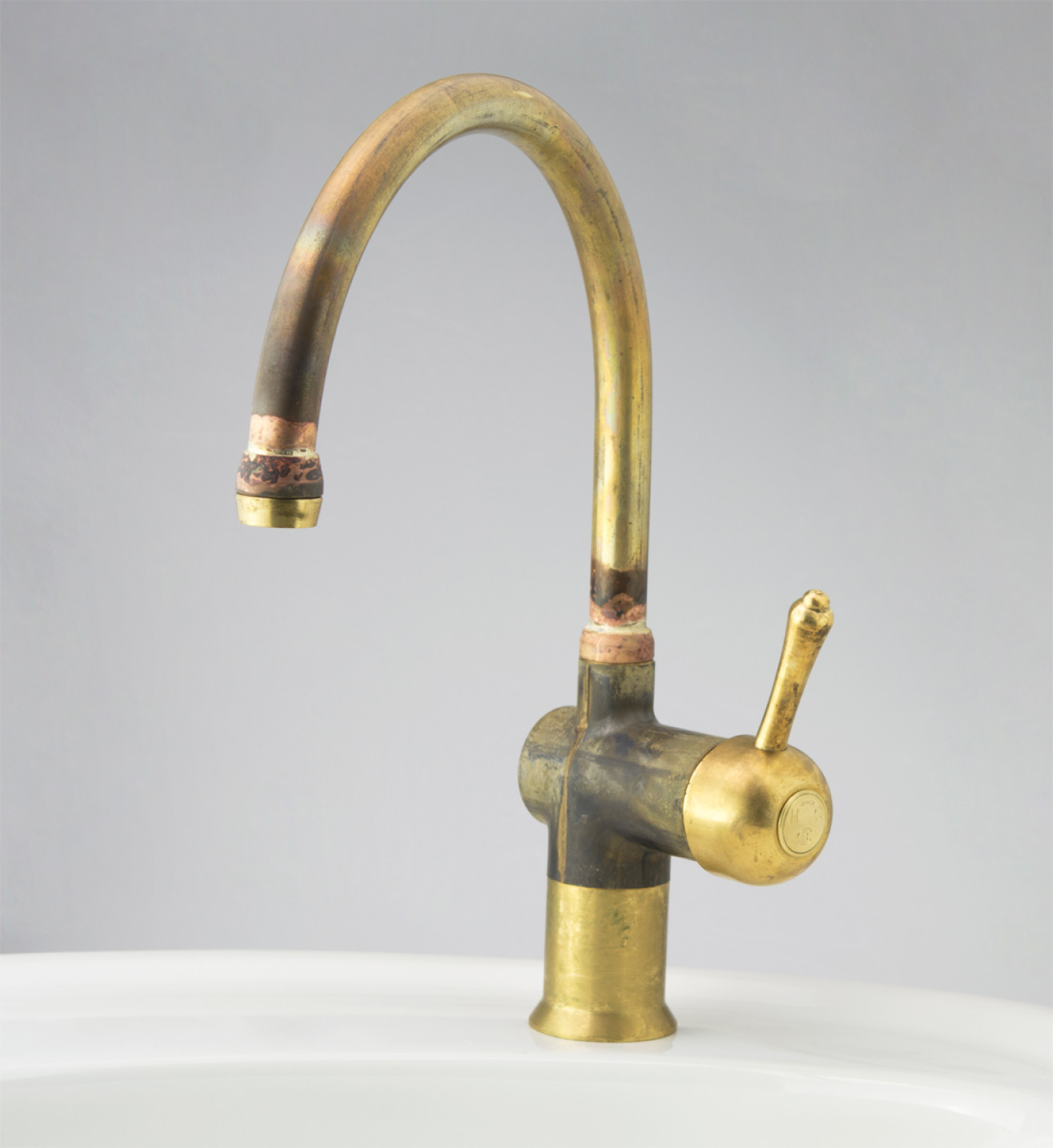 CB | Roulette Lever Flick Mixer with Sink Gooseneck Outlet - Roulette ...