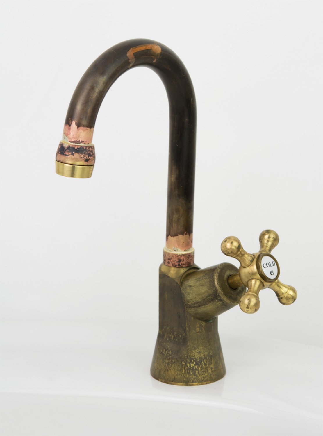 CB | Roulette Drinking Water Pillar Tap with Swivel Gooseneck Outlet ...