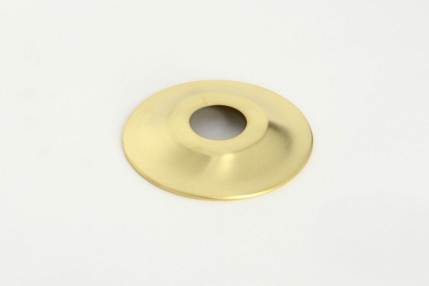 CB | Pressed Flange Cover Plate - Cistern & Isolation Taps (Mini Stops ...